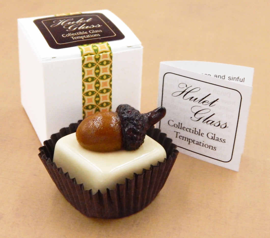 Glass Chocolate - Vanilla with Acorn (12-018V) – Hulet Glass